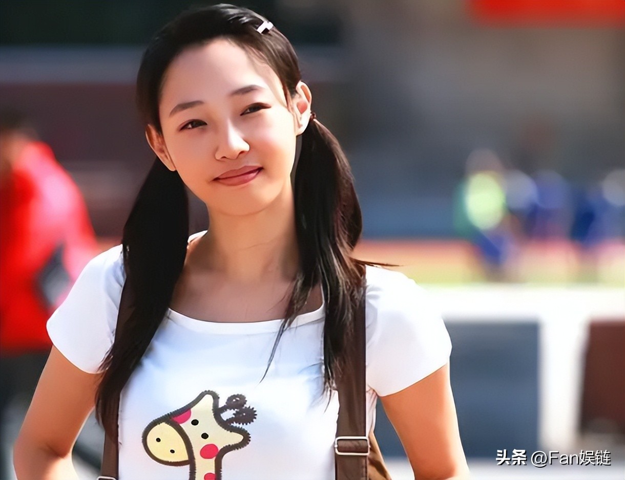 Eight years later, looking at the story of Bai Baihe and Chen Yufan again, I really feel sad for ...