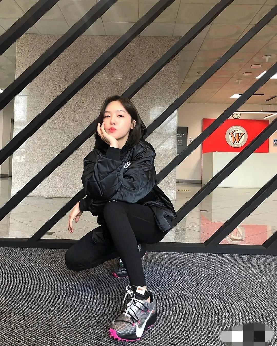 Korean actress Fang Minya looks more and more ugly? - iNEWS