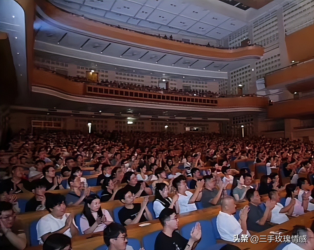 Cao Yunjin's Jinan tour is full of lineups! Guo Peixin made his debut after 17 years, and Jin ...