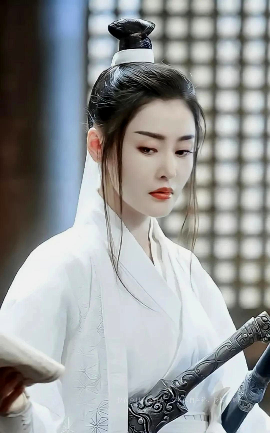 How important is an actress's looks? Just look at Zhang Tianai in ...