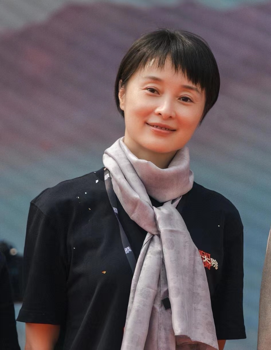 Views on Wu Yue's Best Actress Award in Magnolia - iNEWS
