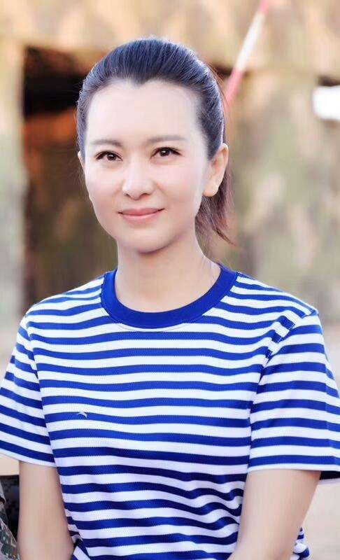 Singer Gan Ping: Marry national footballer Li Bing, live an ordinary ...