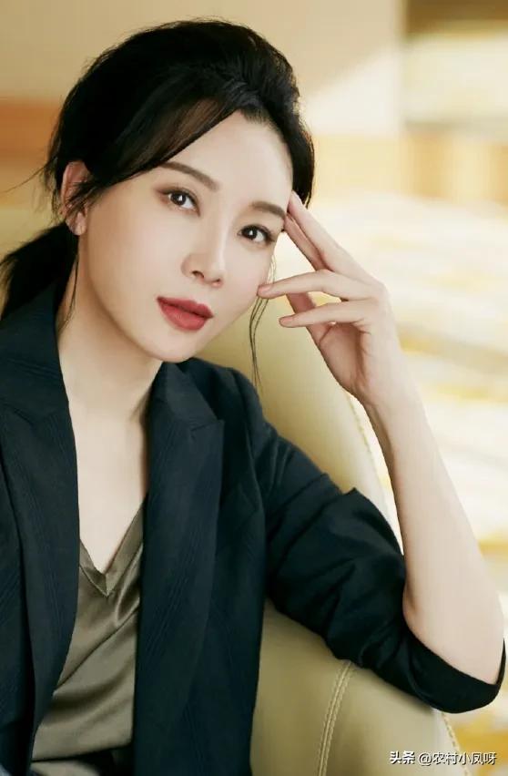 Share pictures——Temperament Goddess Chen Shu - iMedia