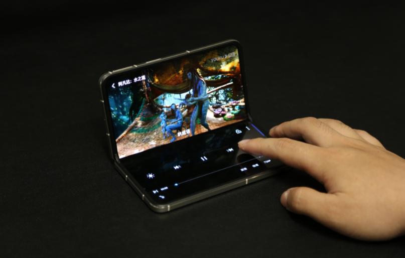 Hitting the face of OPPO Find N2? Google Pixel Fold is hotly debated, the former has a better ...