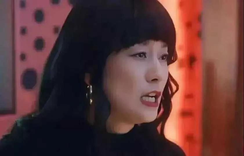 The 47-year-old Ma Yili forcibly played the role of the 49-year-old Liu ...
