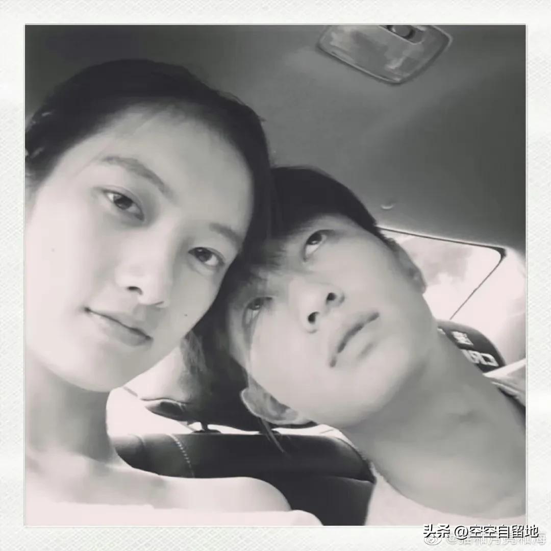 Jin Dachuan and Ju Xiaowen officially announce their marriage! I knocked my mouth full of candy ...