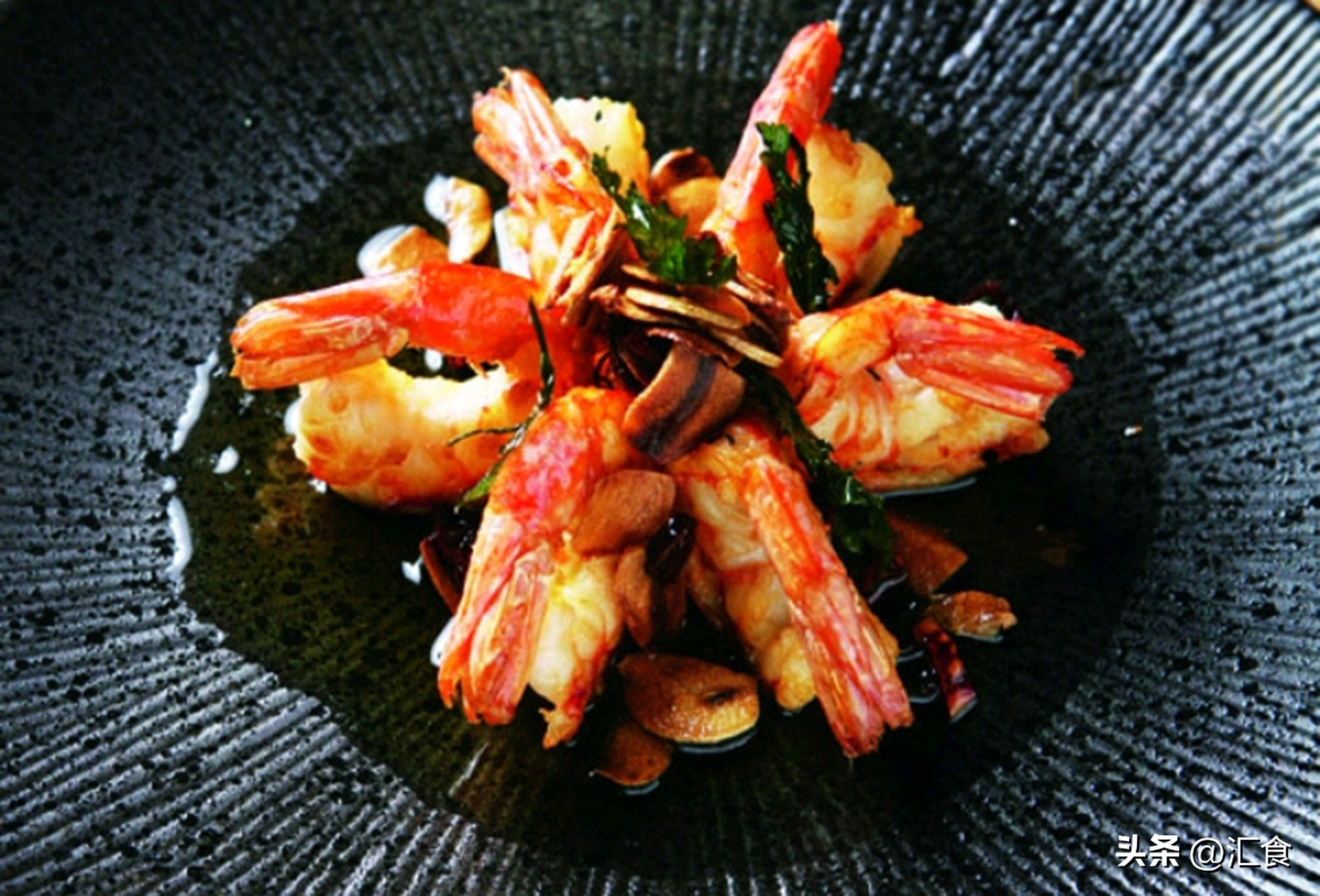 Spicy sixtieth birthday, garlic prawns, white jade shreds in soup - iMedia