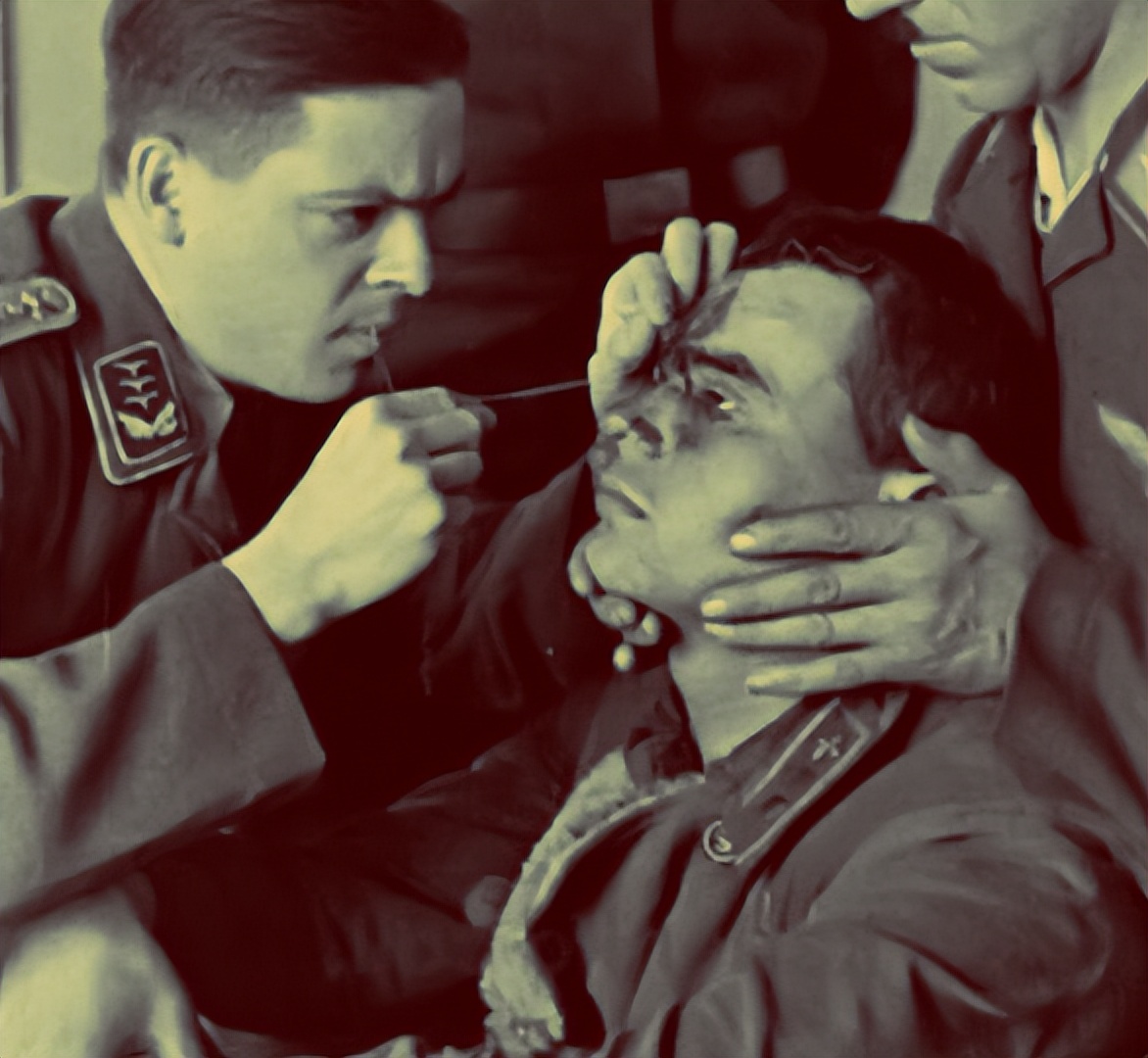 Before World War II, did the deterioration of the relationship between ...