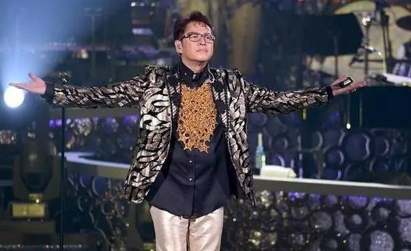 71-year-old Alan Tan, an artist with both virtue and art, why has he ...