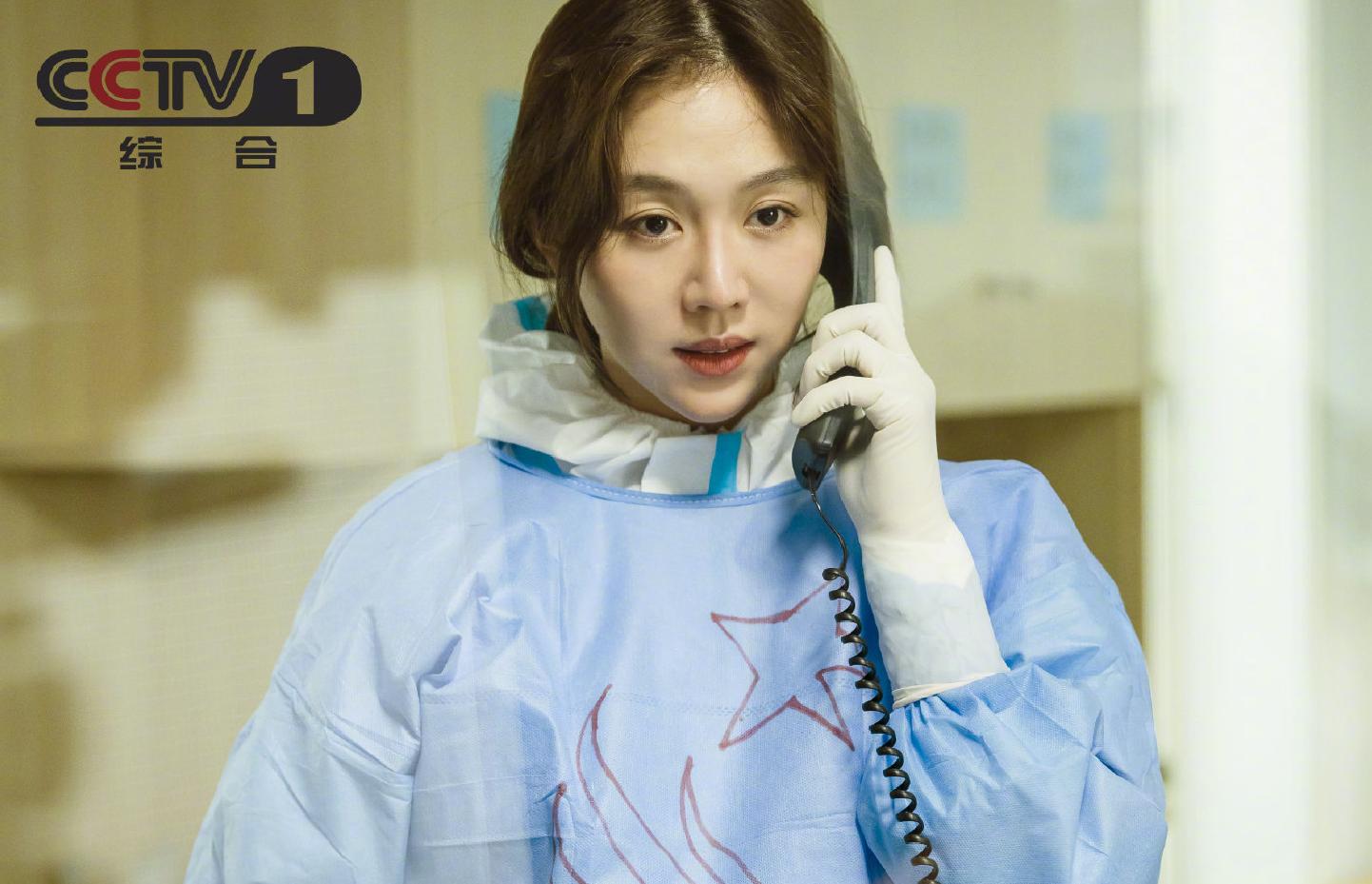 She is beautiful, has a good figure and good acting skills. Jiang Yan ...