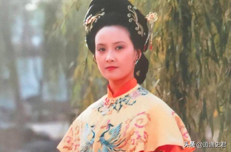 Ping'er is a brilliant assistant——Comment on Ping'er's image in "Dream ...