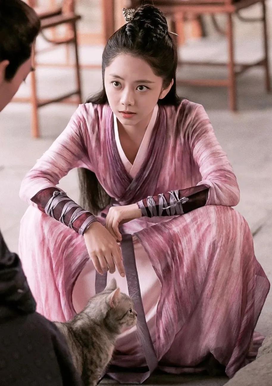Sharing of beauties in ancient costumes——Yuan Jinxia's wardrobe by Tan ...