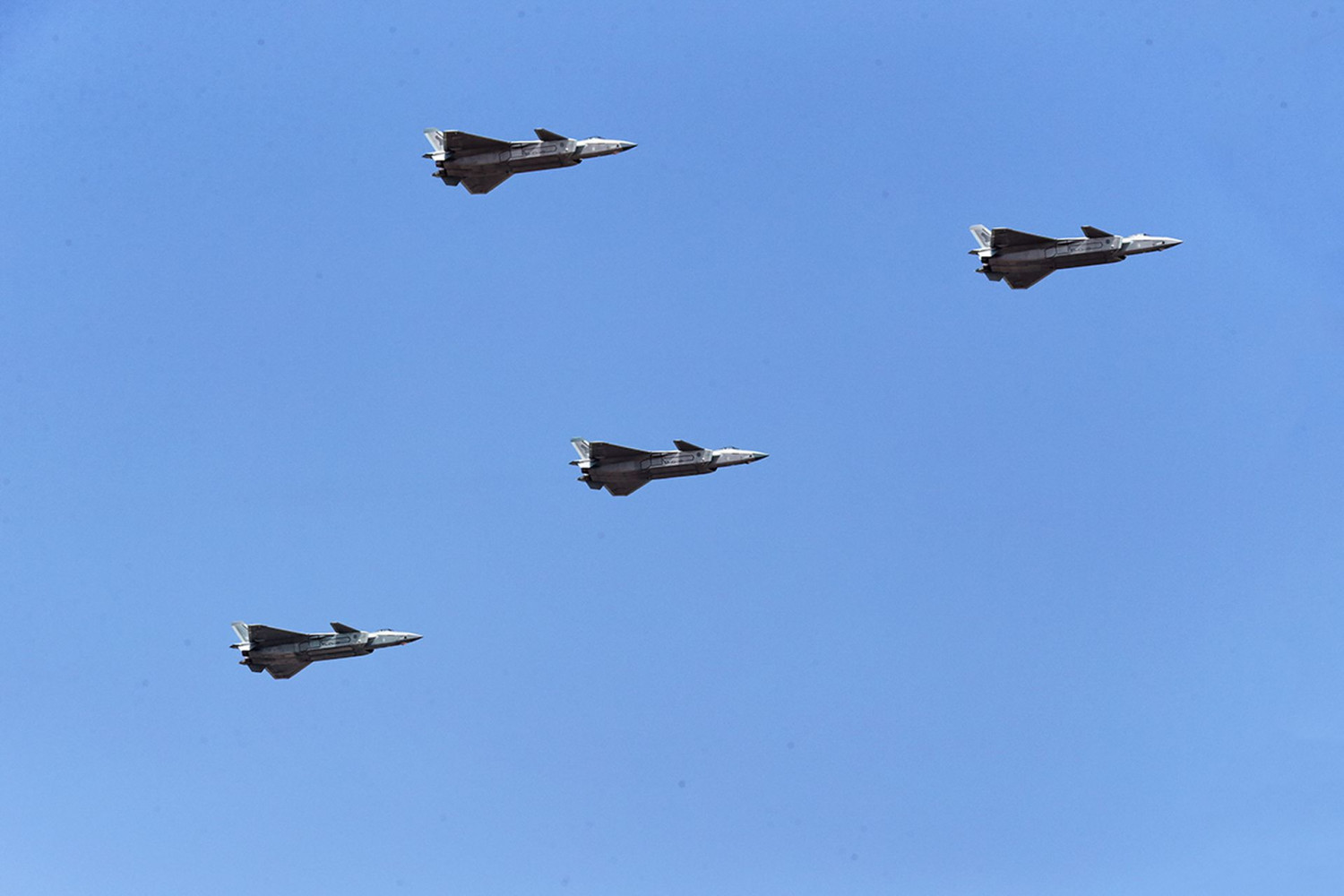 With 220 fighter jets and 1,430 fourth-generation and above fighter ...