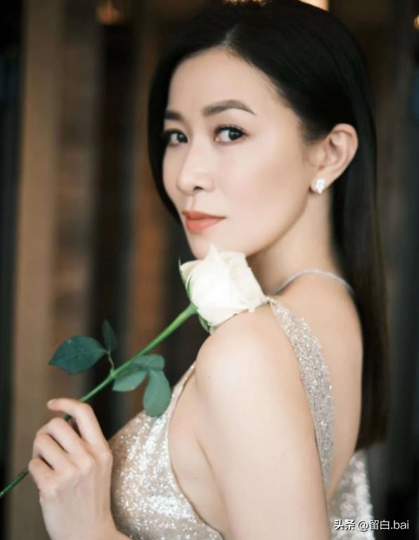 How did Charmaine Sheh successfully counterattack from the third runner ...