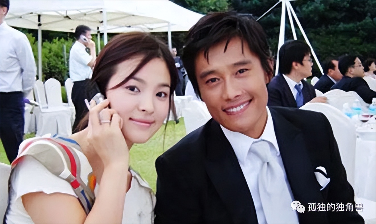 After Song Hye Kyo debuted for the first time in 27 years! Looking back ...