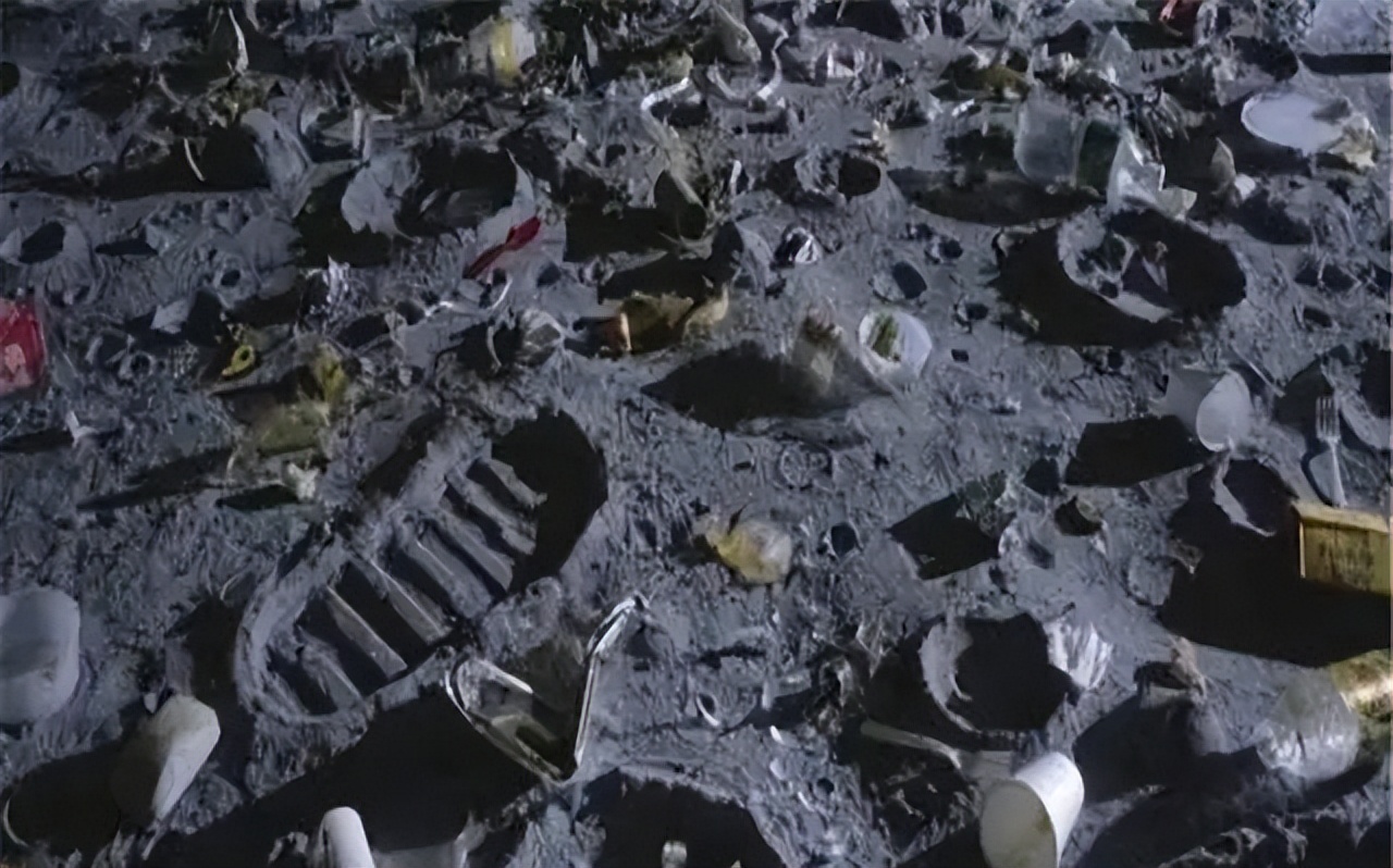 The lunar surface we have seen has at least 200 tons of human garbage ...