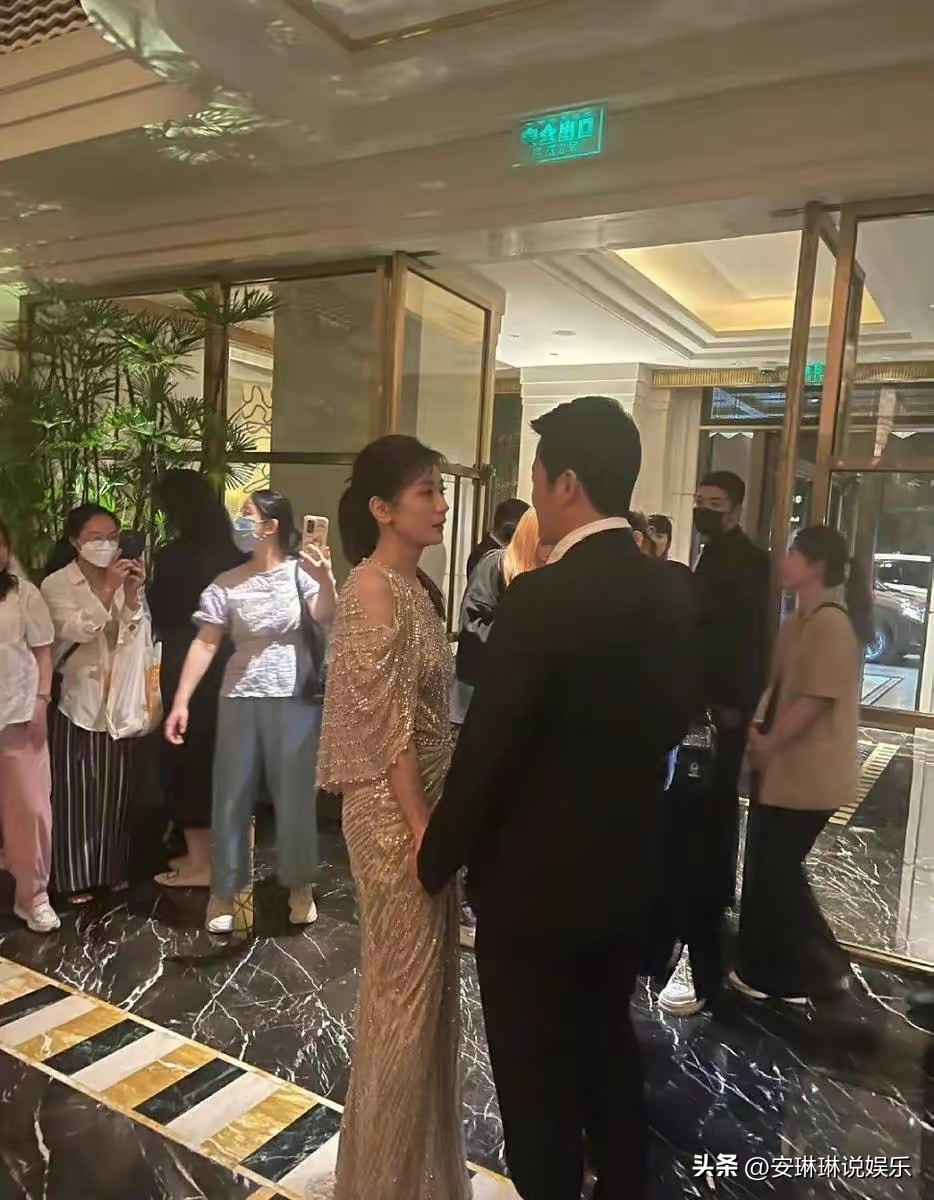 Wu Jing and Alyssa Chia dreamed back to "Xiao Li Fei Dao" A Fei and ...