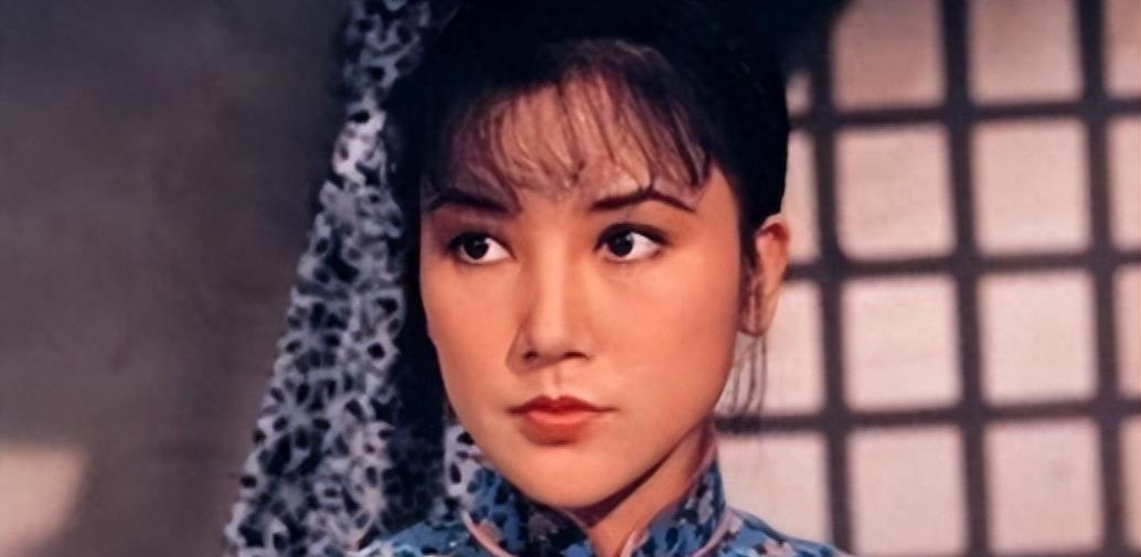 The actress who is addicted to plastic surgery has transformed herself ...