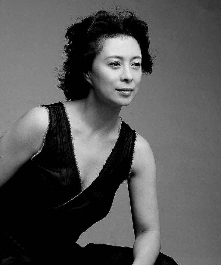 She is a national first-class actress. She has been acting for more ...