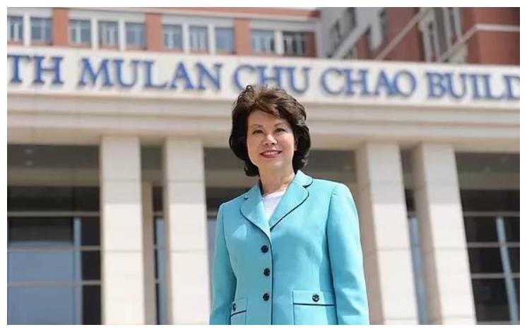 The first Chinese female general of the U.S. Navy defends the dignity ...