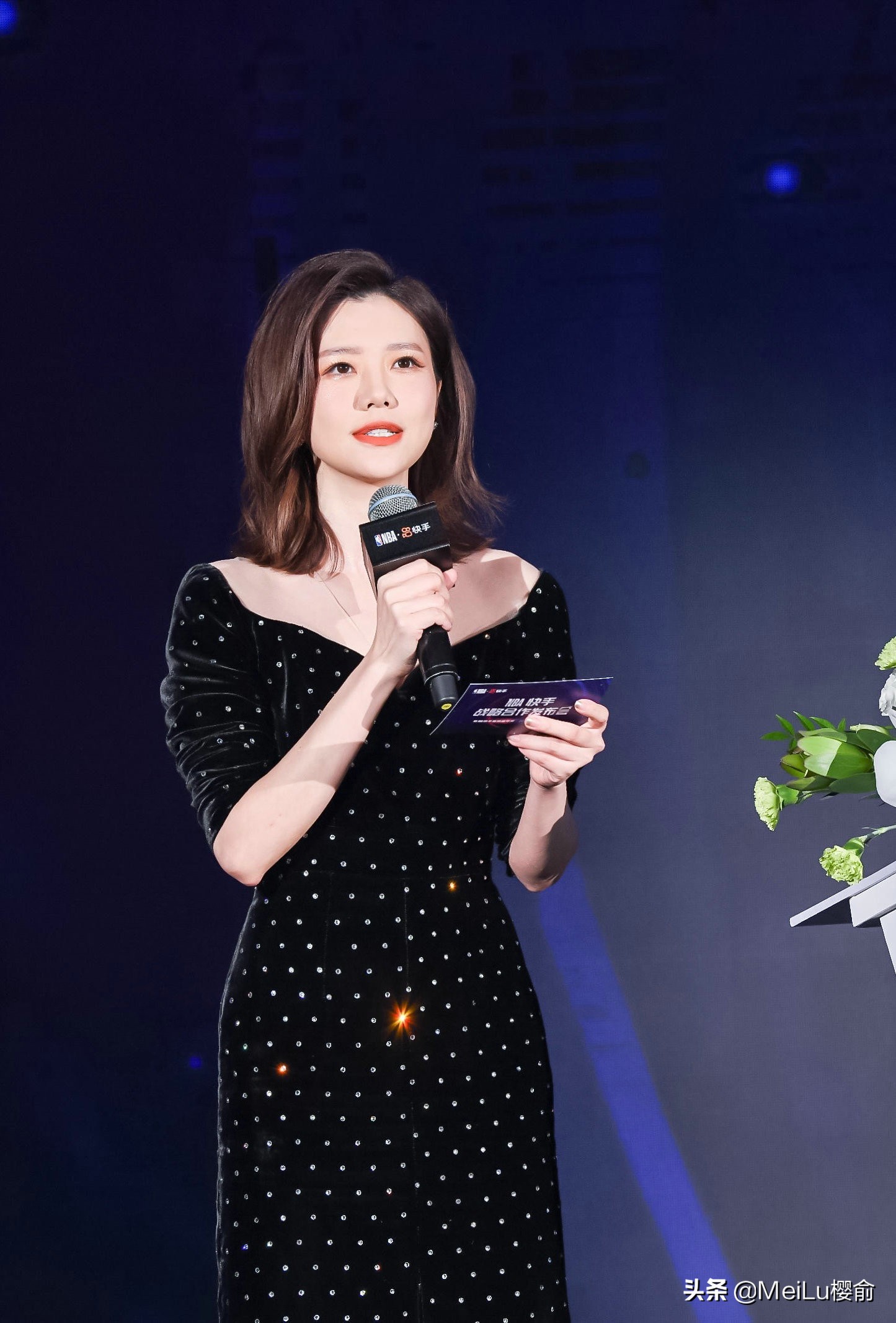 Liu Yuxi's hearty personality is perfect for being a host, beautiful ...