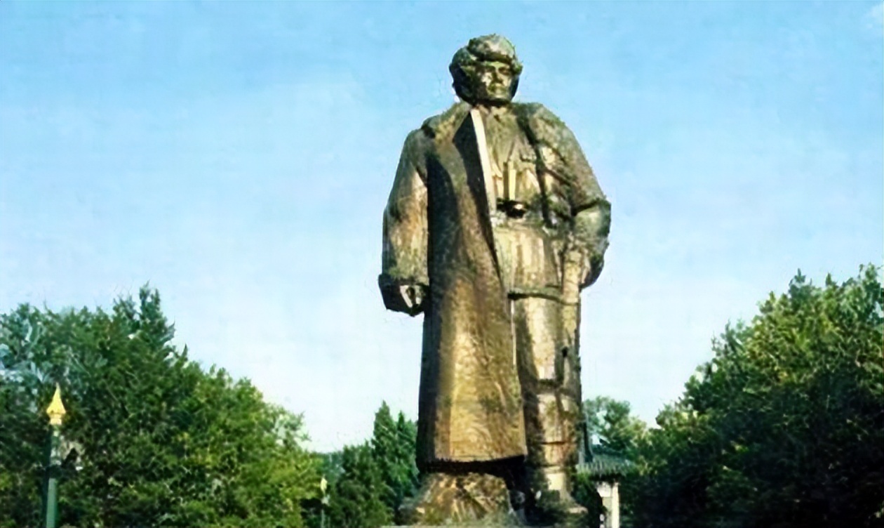 Yang Jingyu: The hero who satisfies his hunger with cotton wool and grassroots, betrayed his ...