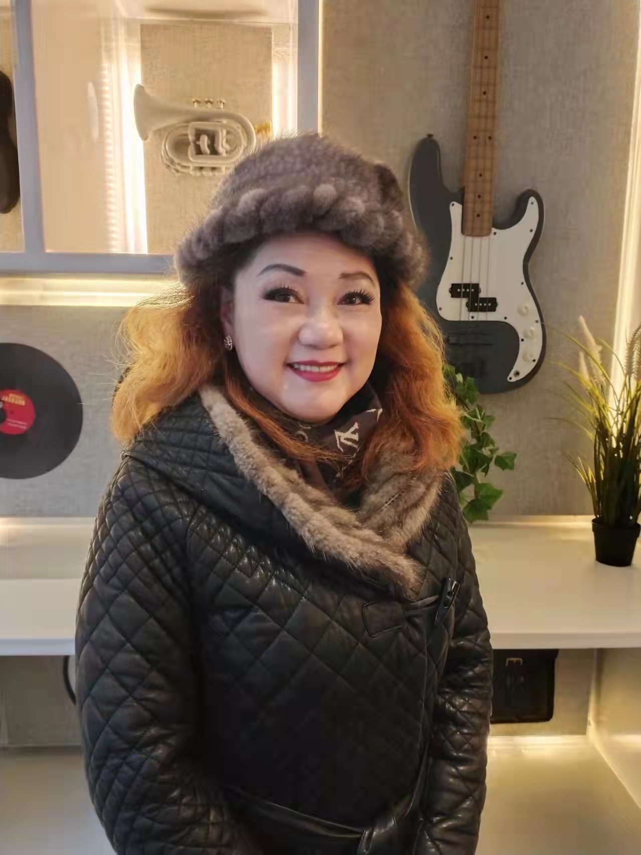 A female singer who has brought glory to Shanghai——Chen Yanping who has ...