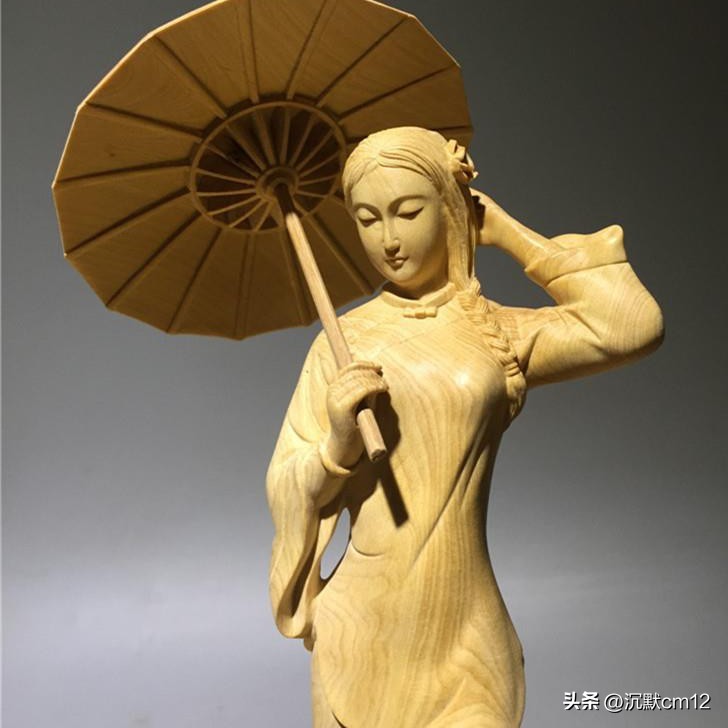 Woman woodcarving portrait, sharing of classical woman carving art - iNEWS