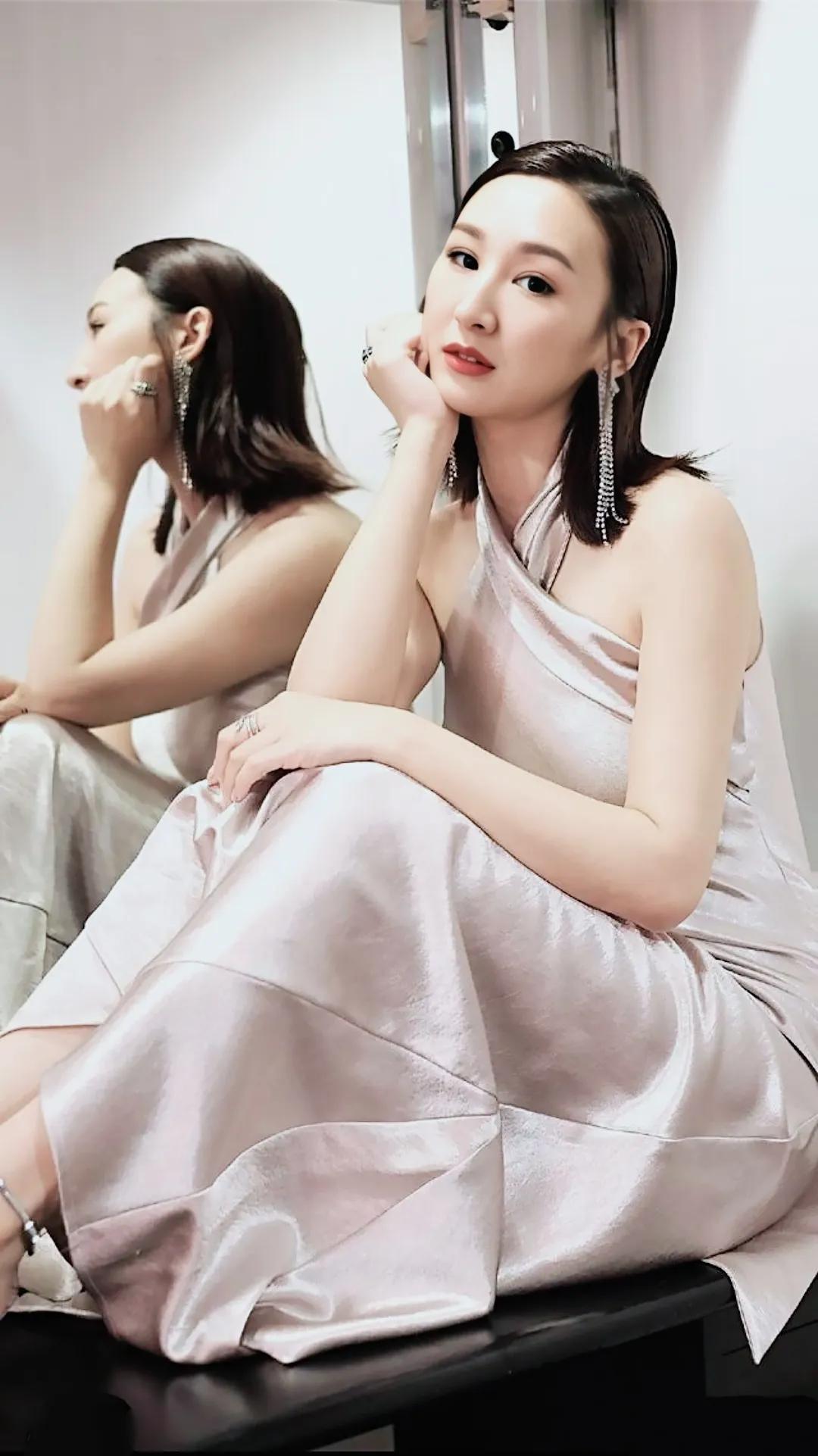 Sexy goddess: Gao Haining - iNEWS