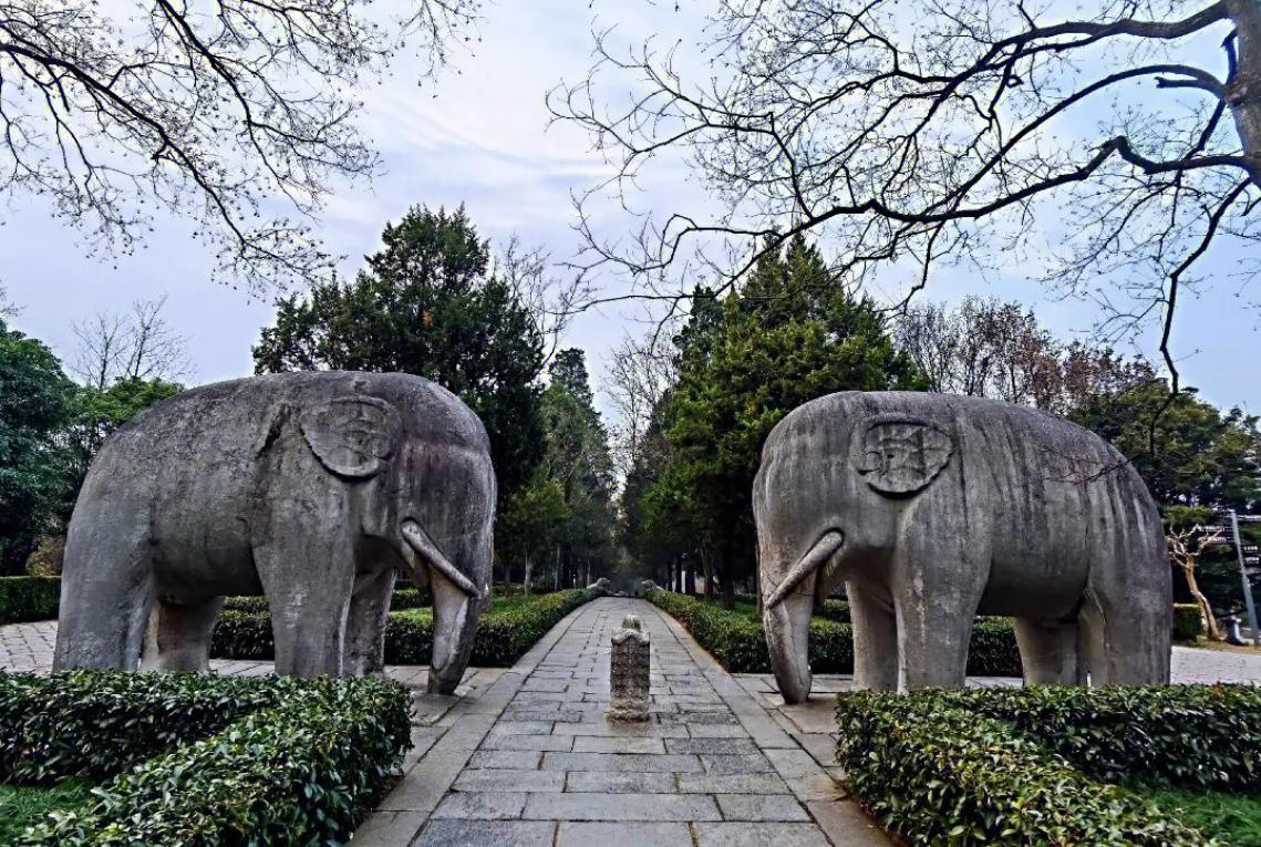 Ming Xiaoling Mausoleum, the joint burial mausoleum of Zhu Yuanzhang ...