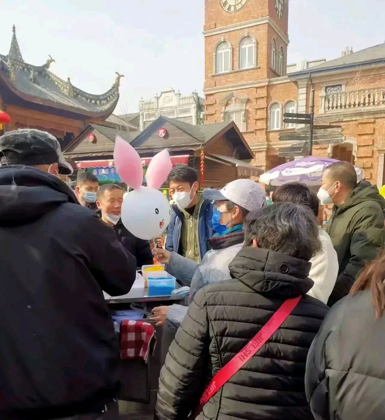 Xiao Sa, whom we keep shouting, is actually a middle-aged man in his ...