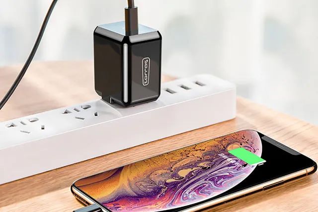 Mobile phone charging, what is the correct posture for mobile phone ...