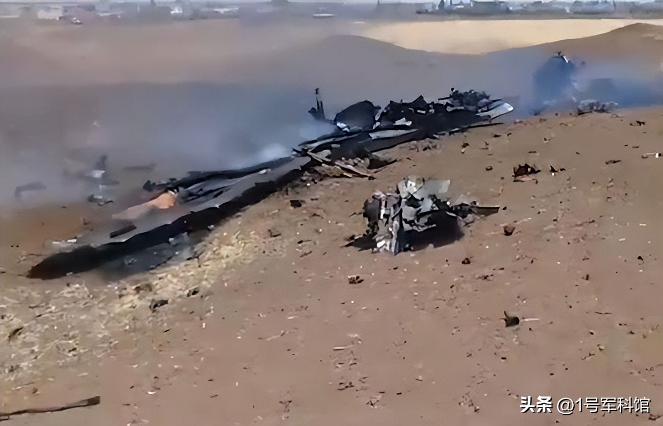 The world's fastest bomber, the XB70, is faster than missiles and costs ...