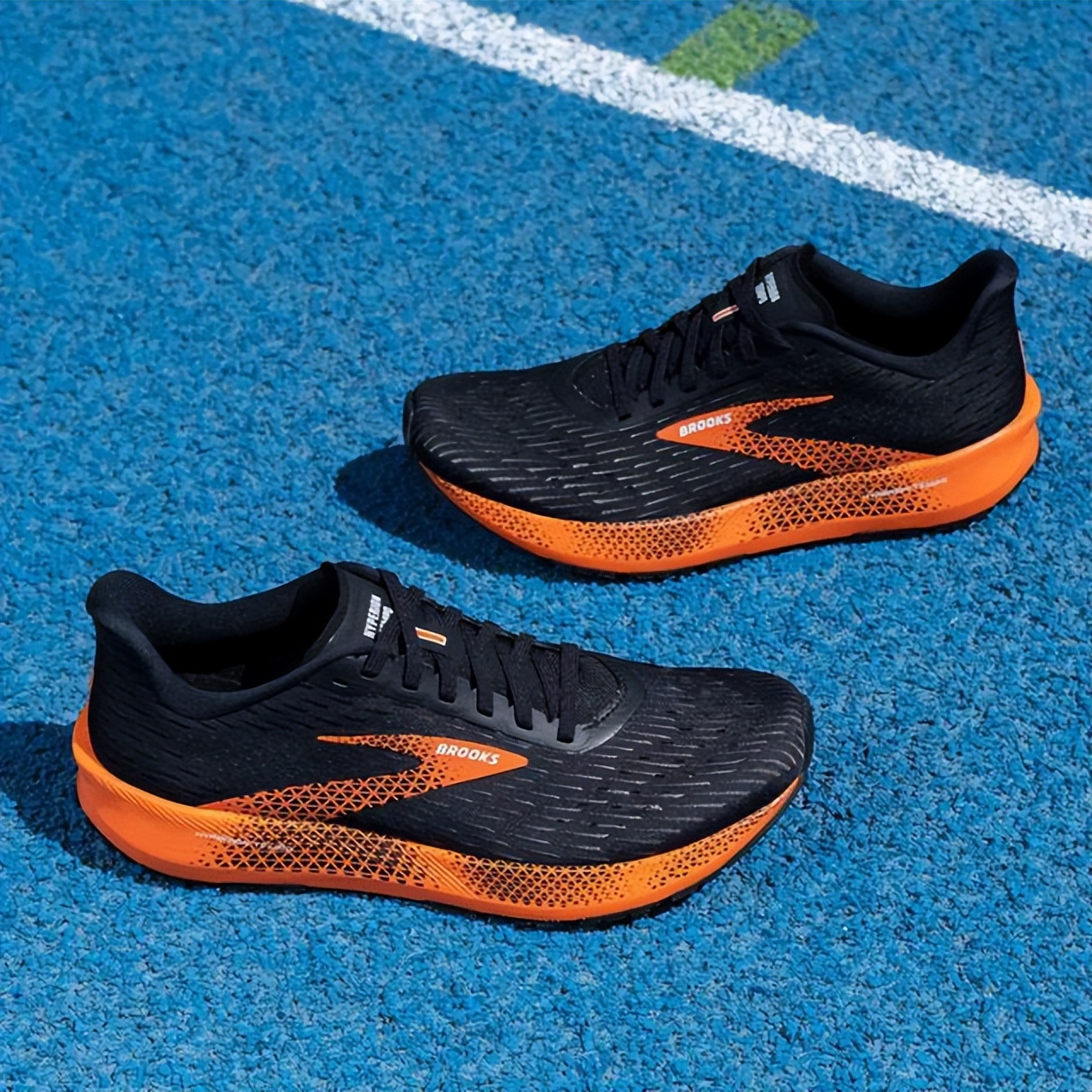 Nitrogen injection technology, extraordinary speed!Brooks Brooks ...