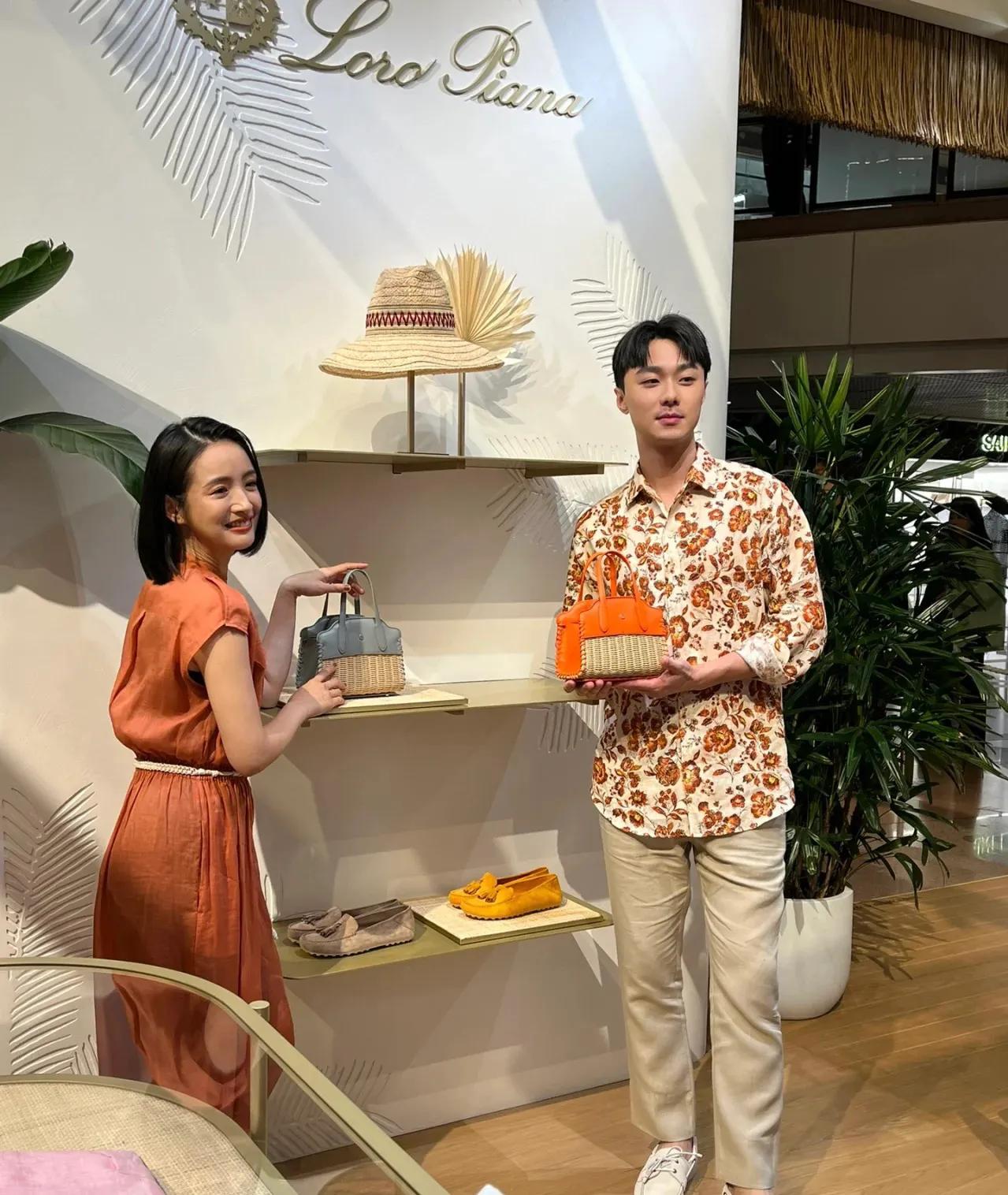 In Harbor City, I ran into Lin Yichen who was rumored to be divorced ...