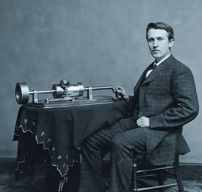 The movie "Father of Invention" tells about the protagonist's social ...