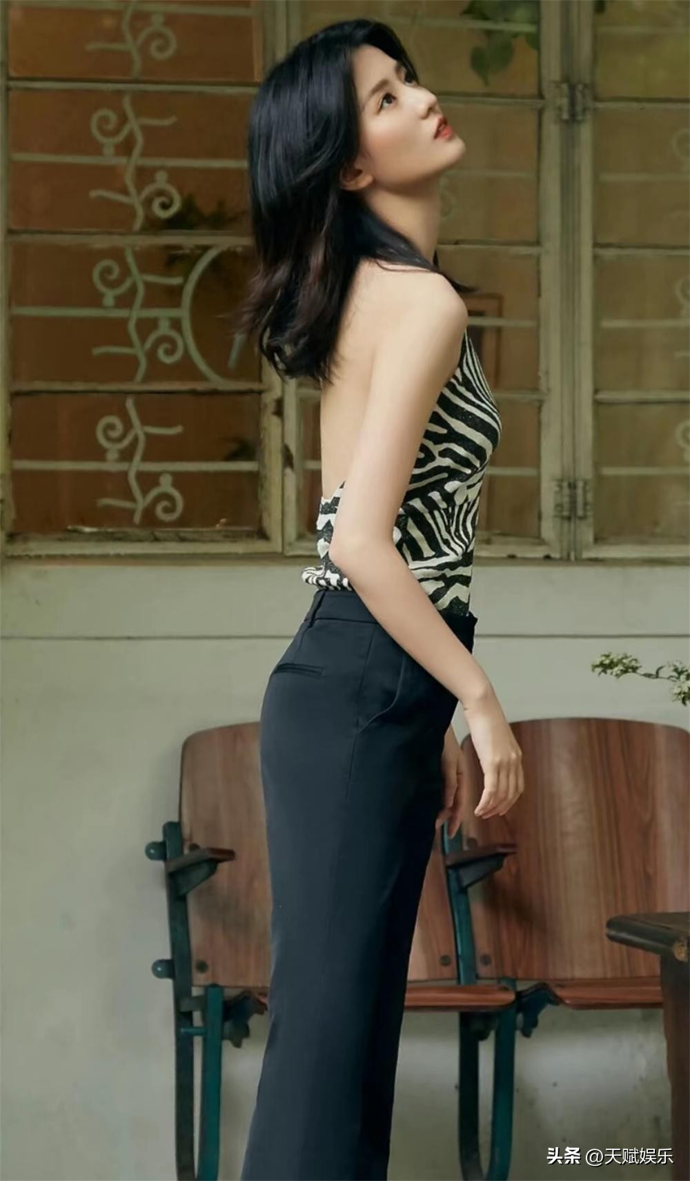 Actor Qiao Xin photo album "Sixteen" - iMedia