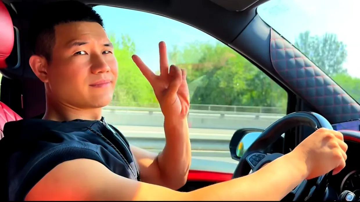 Gazi scolded Wang Baoqiang for being ungrateful in a live broadcast ...