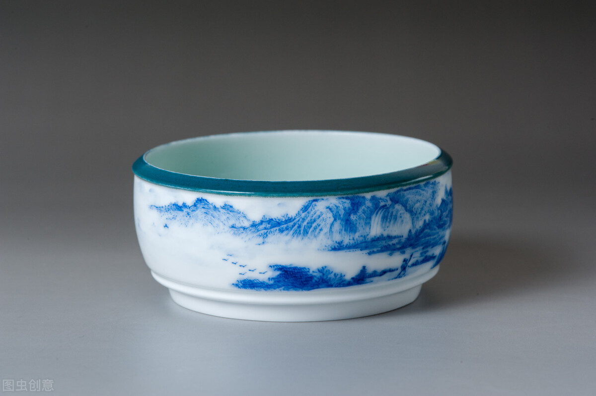 Is "cyan" in ancient China black?blue?green? - iNEWS