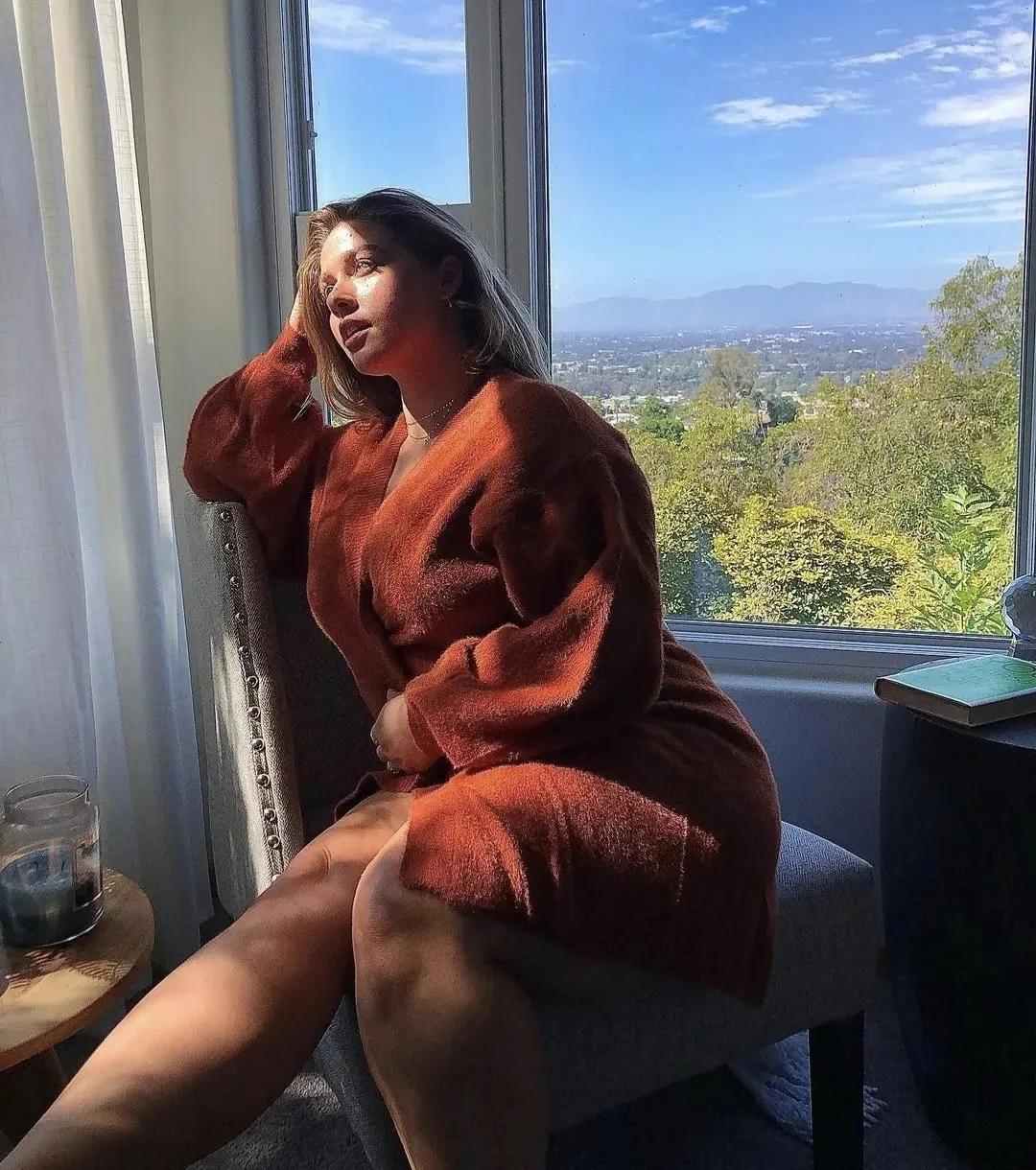 Sweet fairy princess, plus size 95kg Model: Elena Bryan - iNEWS