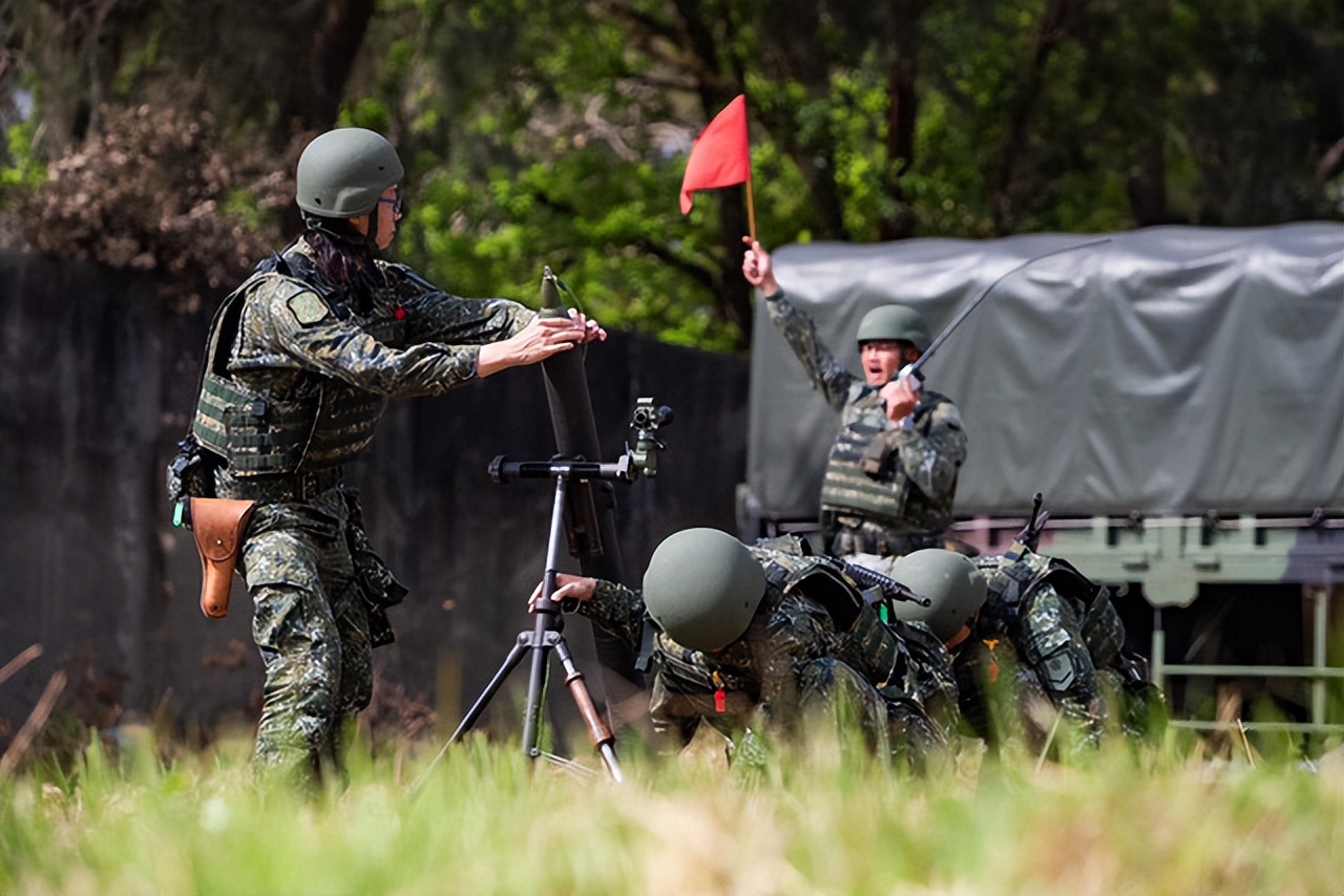 With 200 U.S. troops stationed in Taiwan, the U.S. cannot bear the ...