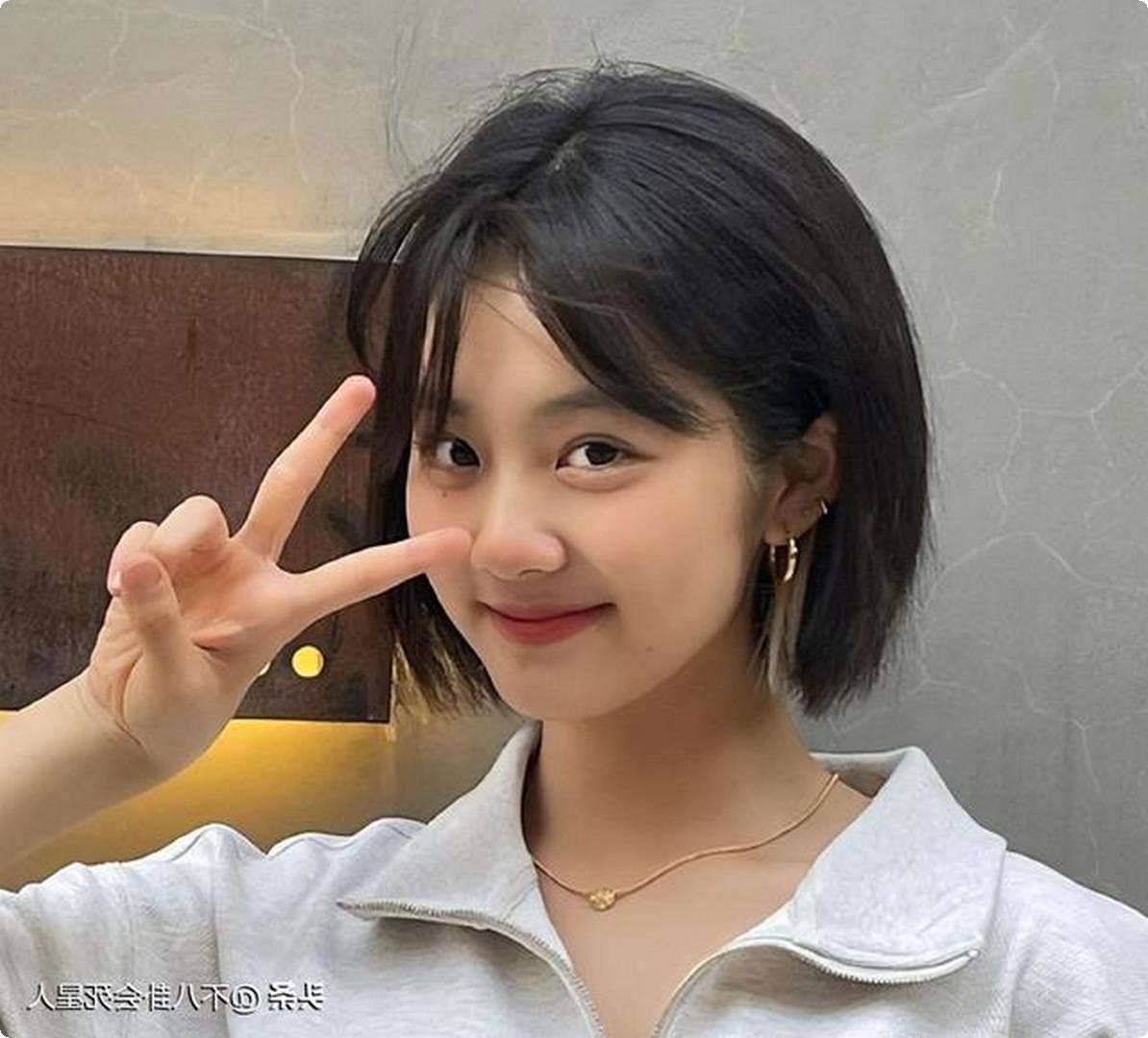 Huang Lei, at the age of 52, don't be too greedy! - iNEWS