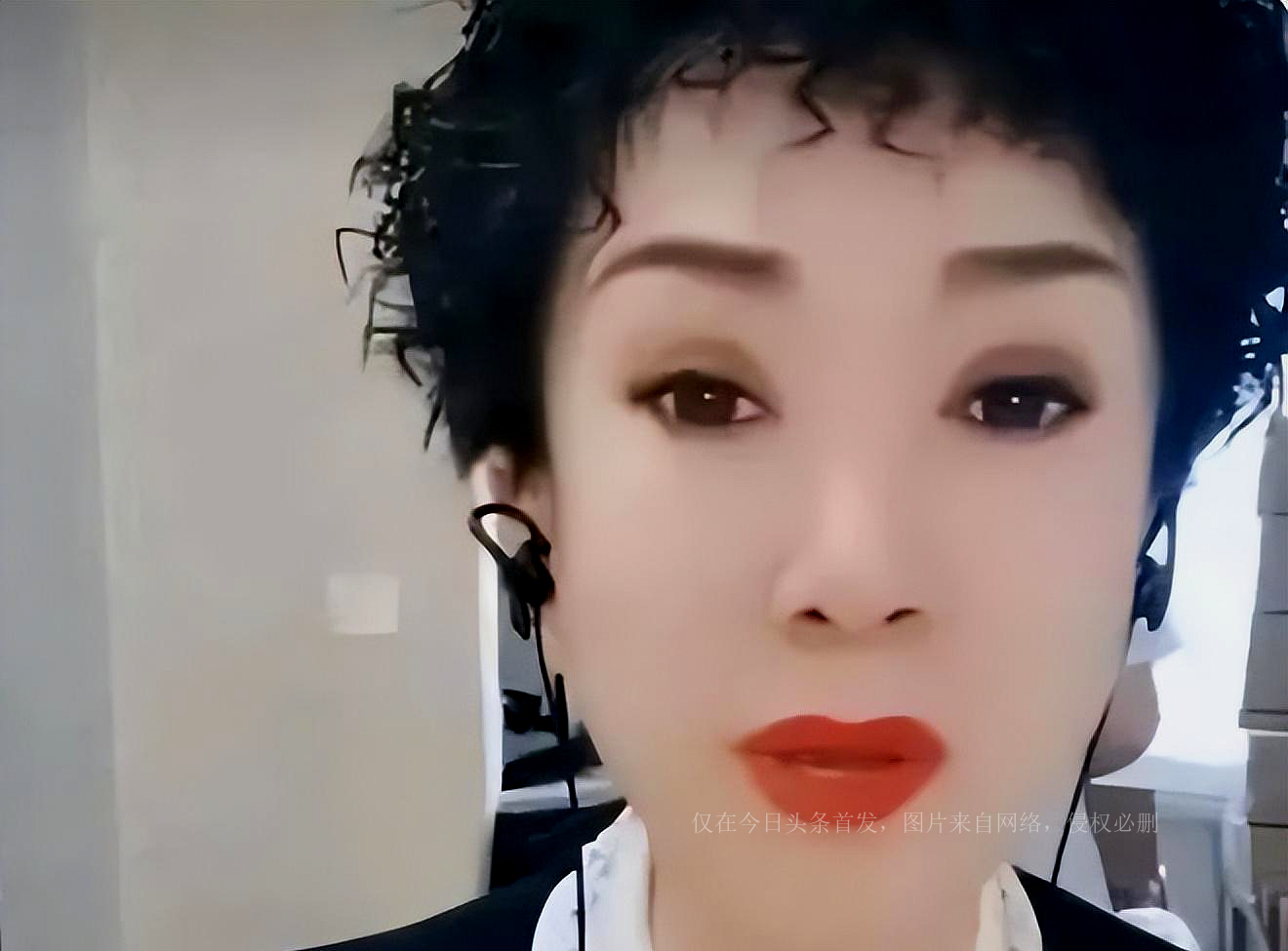 While Tang Jianjun's career was rising, he neglected family factors ...