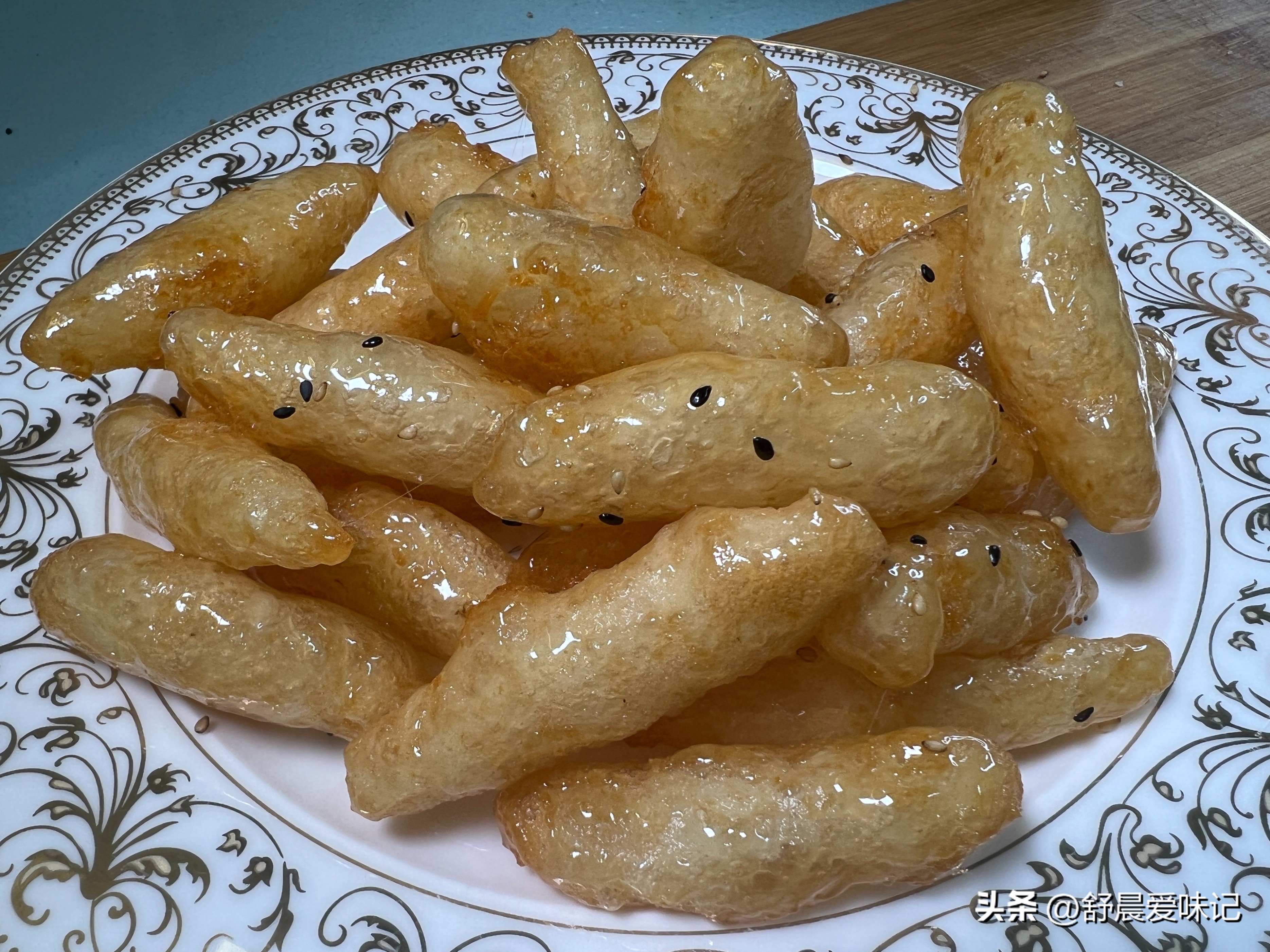 Yam sticky rice sticks can be made at home, the skin is golden, crispy ...