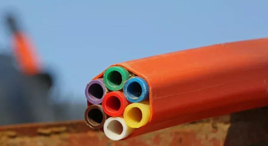 U.S. third-largest fixed-line operator Lumen is deploying fiber work in ...