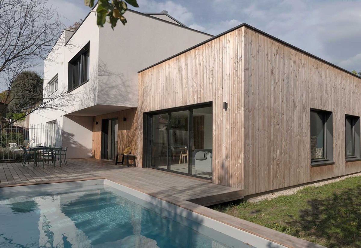 There is such a set of 178 square meters in the suburbs. What are you ...