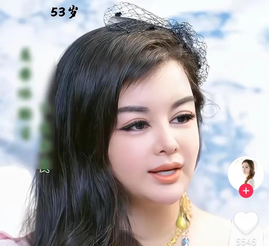 President Yu Wenhong is very diligent and insists on doing live ...