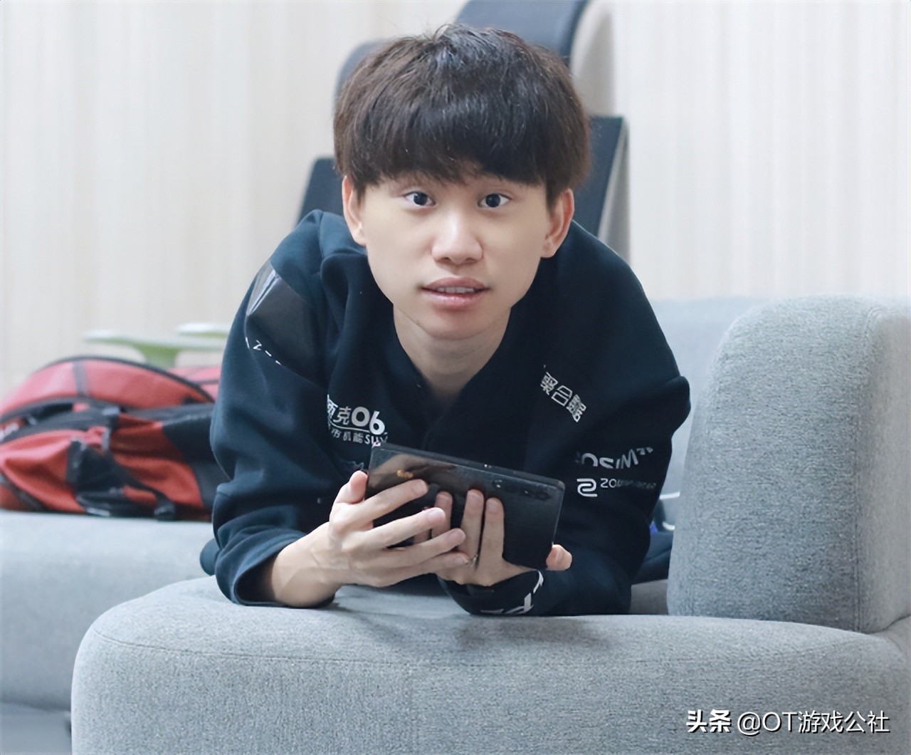 The popularity of faker has declined and there are few bullet screens ...