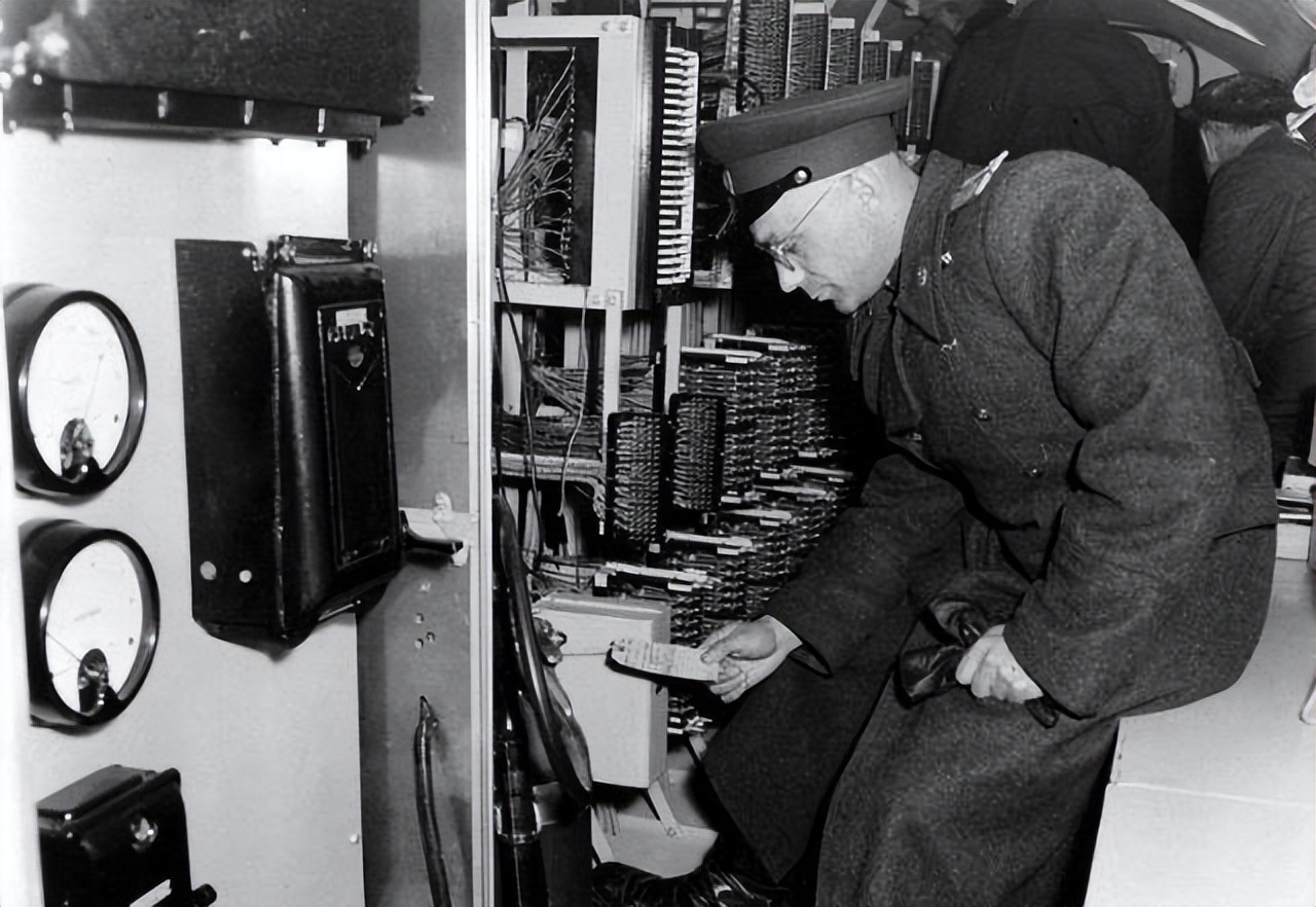 Known as the "Last Cold War Mole", why did George Blake shame Britain ...