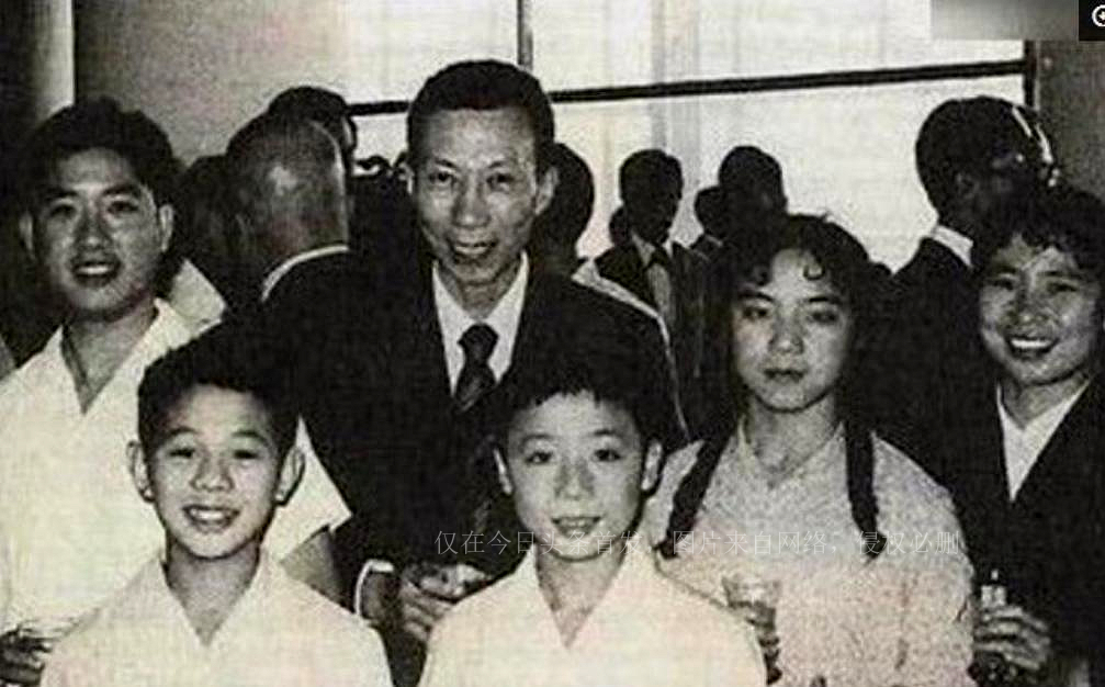 After Jet Li became famous, what happened to his four brothers and ...